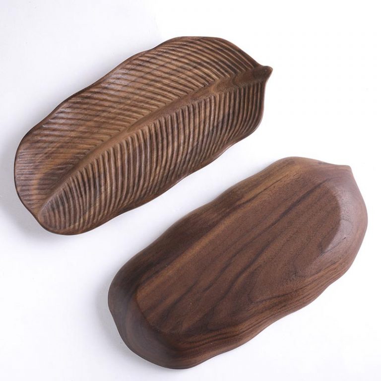 Leaf Shaped Wooden Plate – Woodence